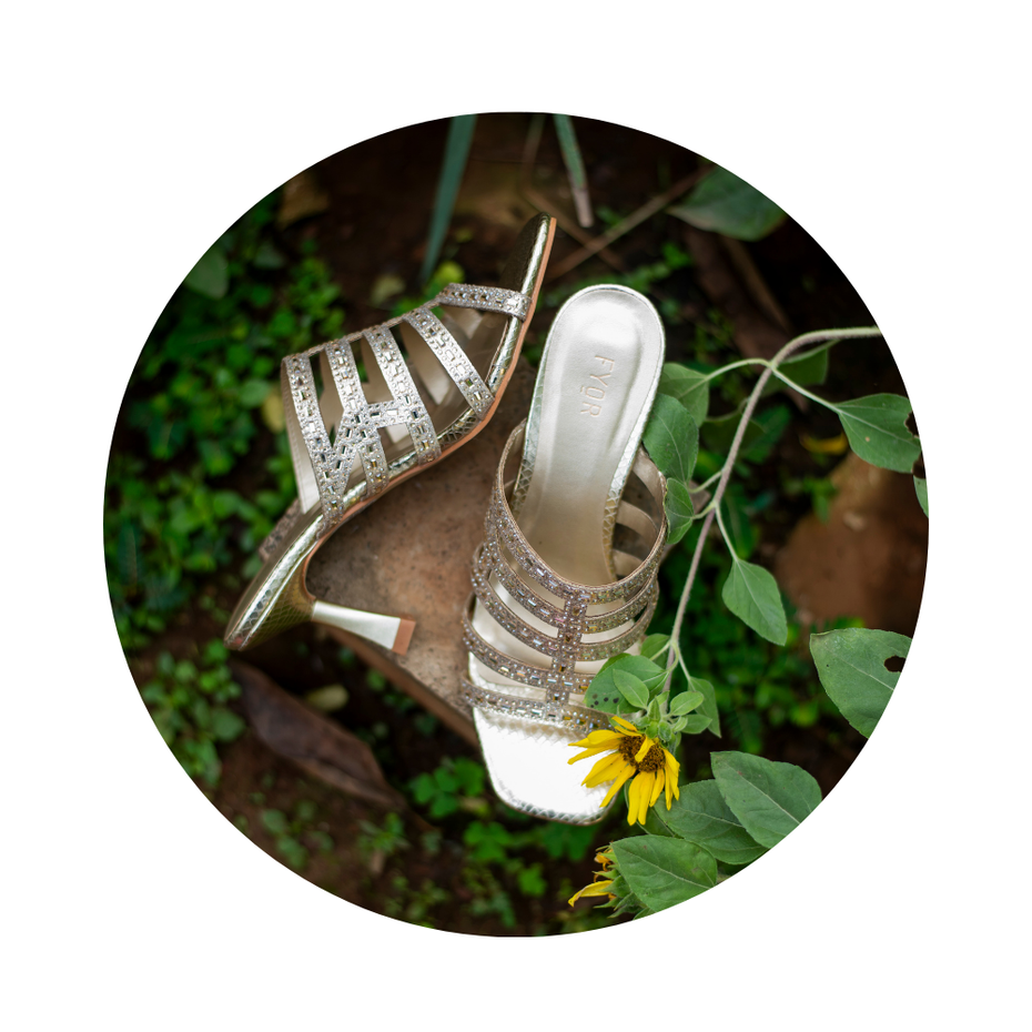Trendy Shoes and Handbags | Fyor India Online Store